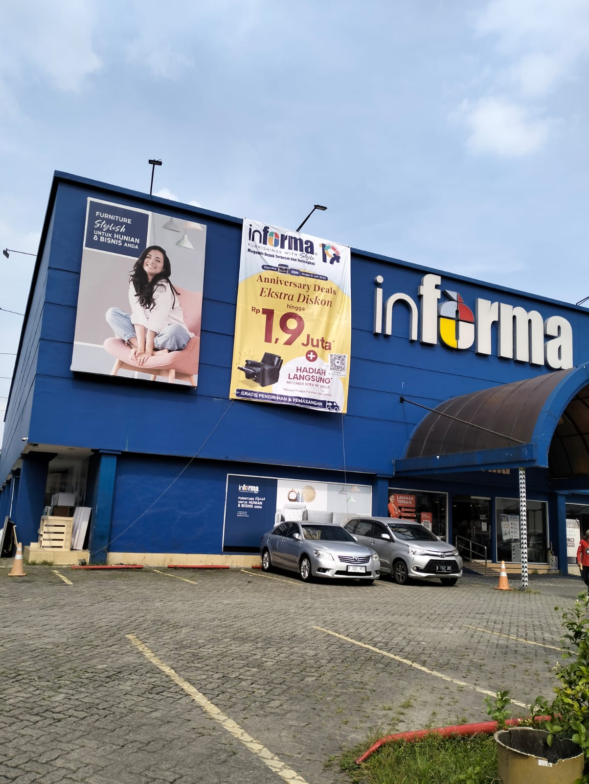 Rak Buku Informa Untuk Perpustakaan Pribadi – NURTERBIT.COM